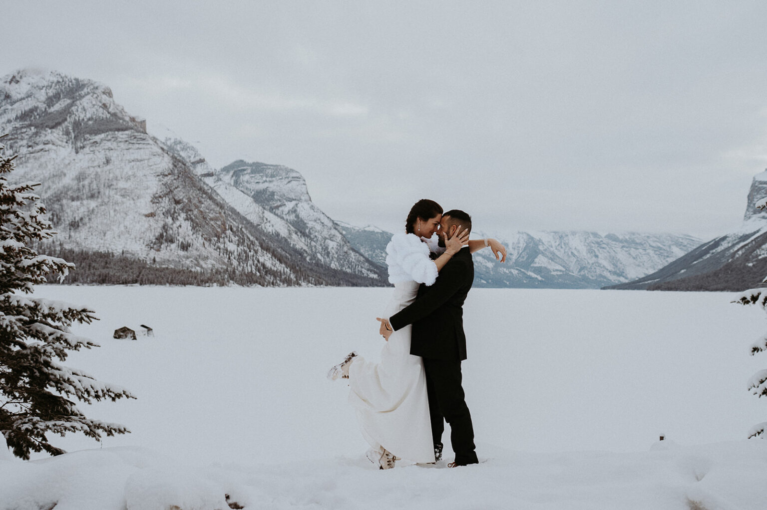 The Ultimate Banff National Park Elopement Guide: Everything You Need ...